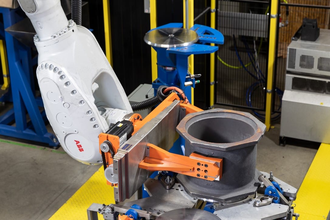 Robotic Grinding of Pipe Fittings | Case Study | MESH Automation, Inc.