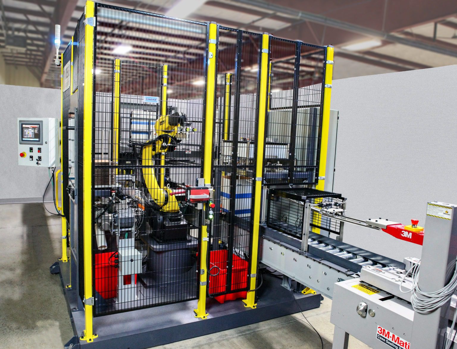 MACPac Automated Packing Cell | MESH Automation