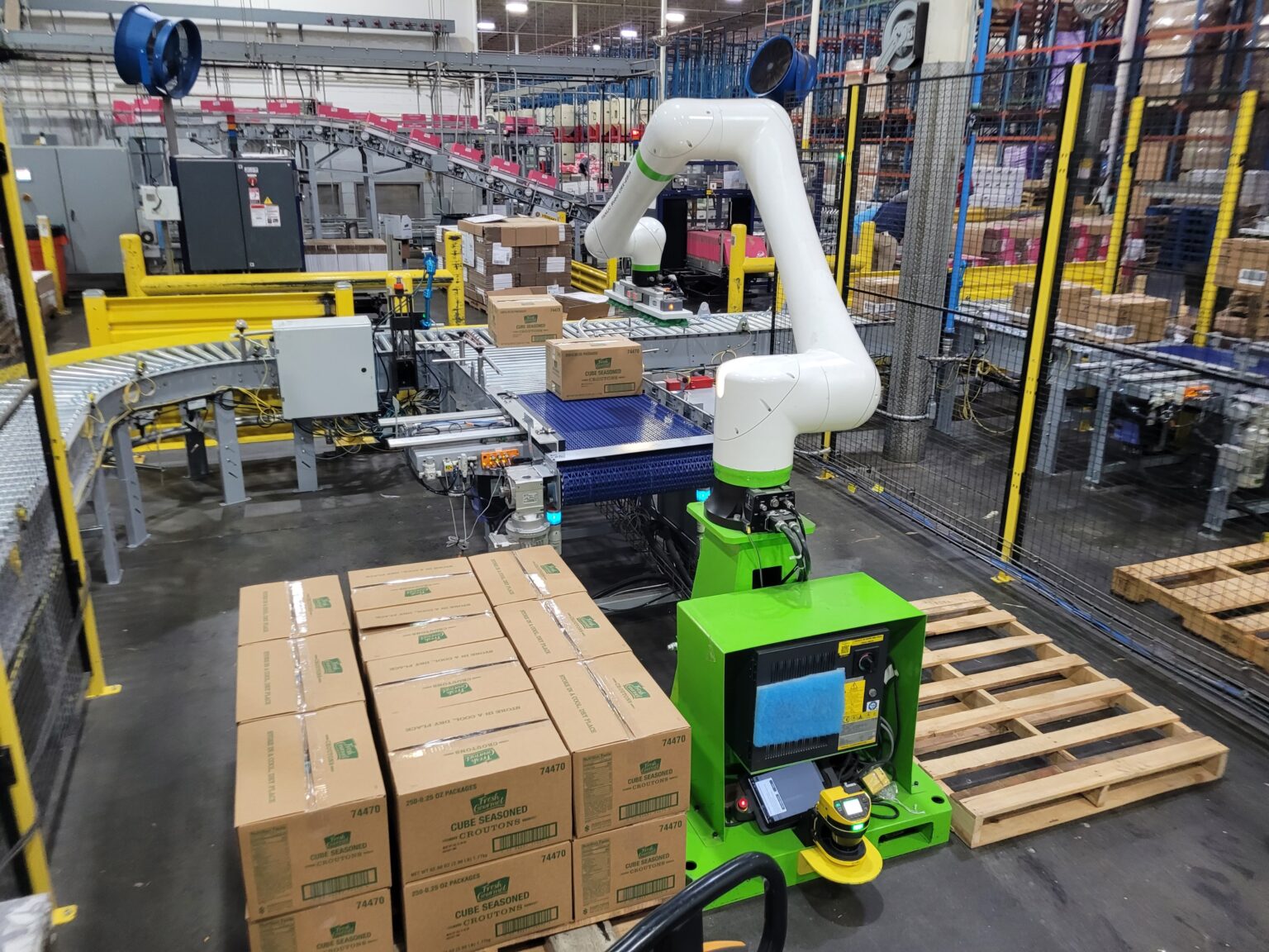 Robotic Bag Palletizing and Bag Handling Systems | MESH Automation